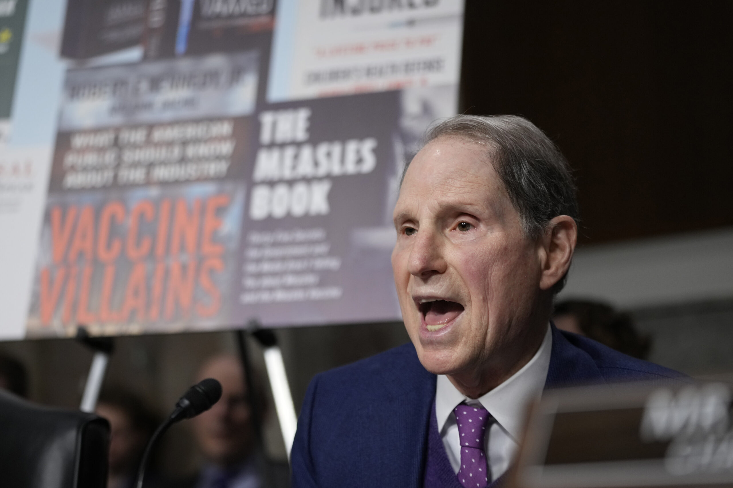Ron Wyden | News, Sports, Jobs - News and Sentinel